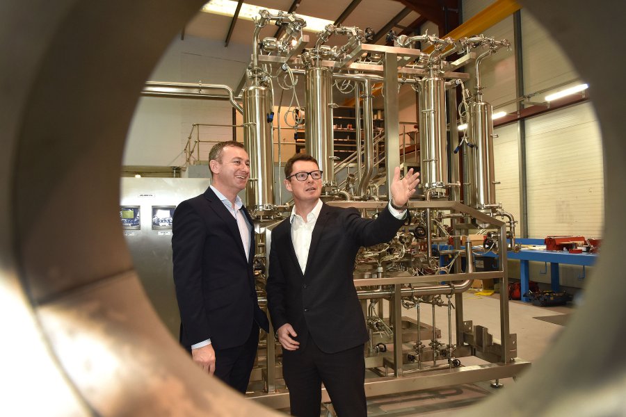 Paradyn working in 150K deal with Flow Technology